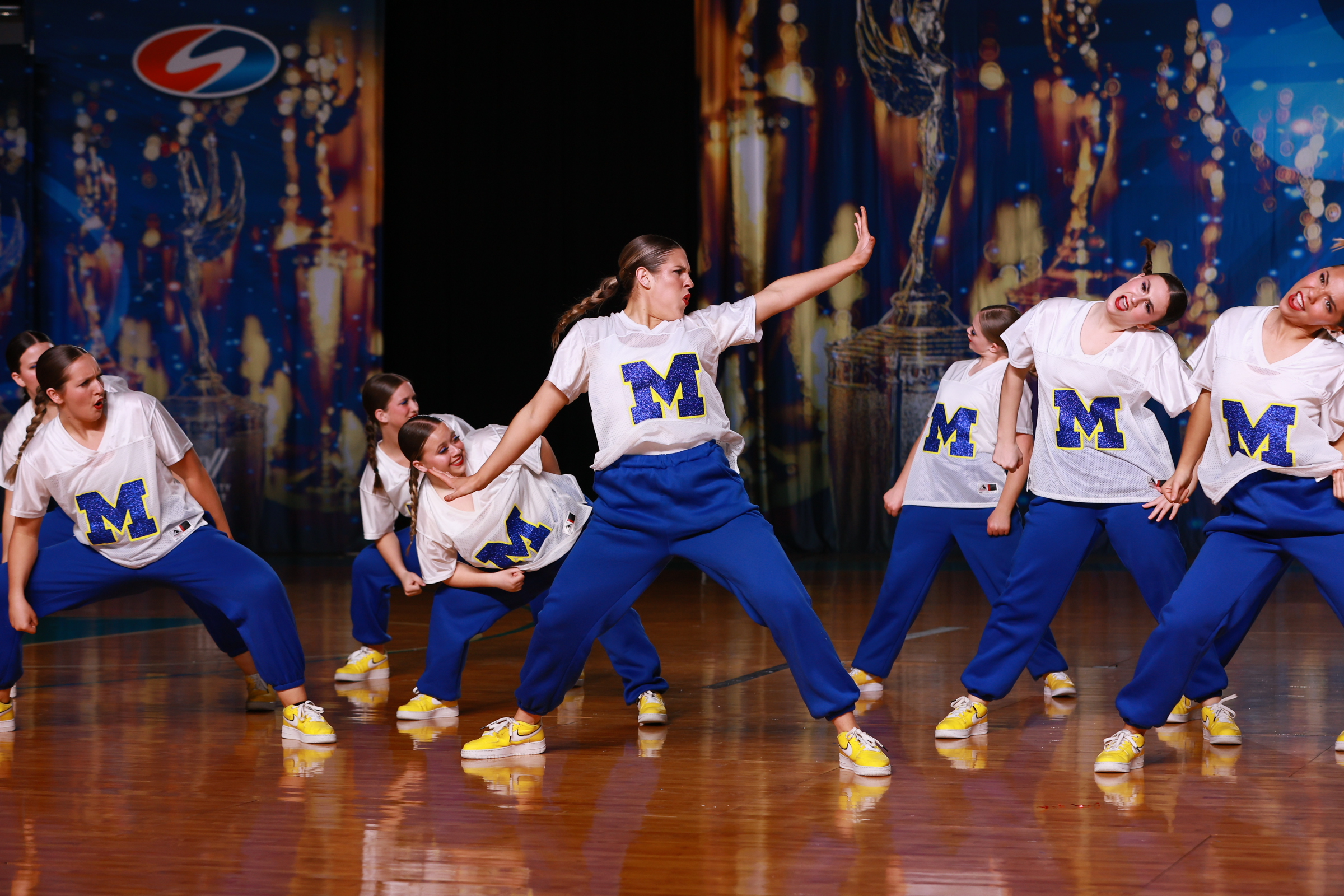 Dance | Meridian High School