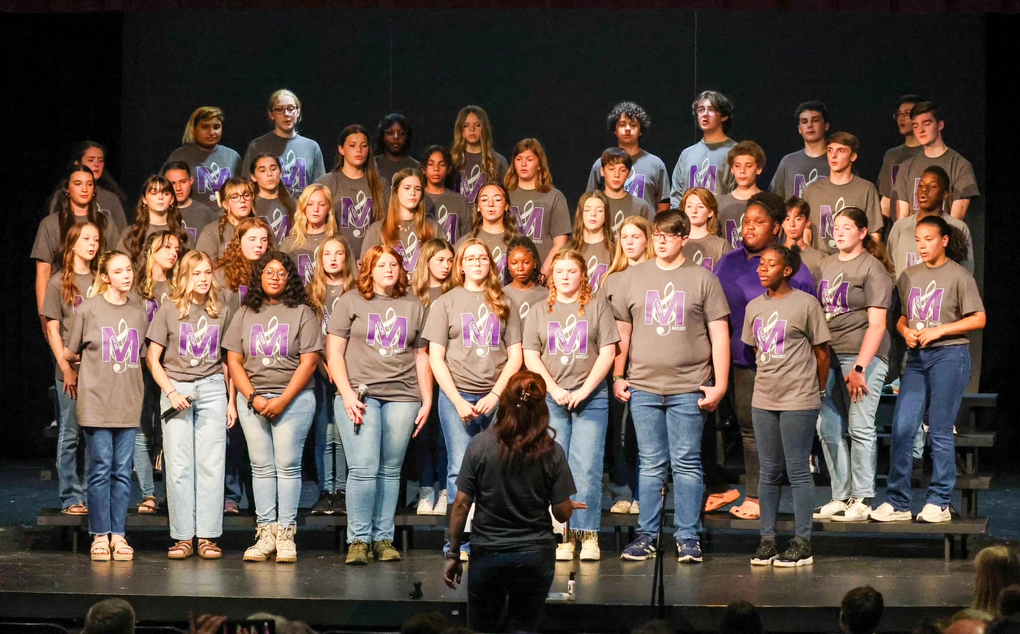 Choir Milan Middle choir-milan-middle