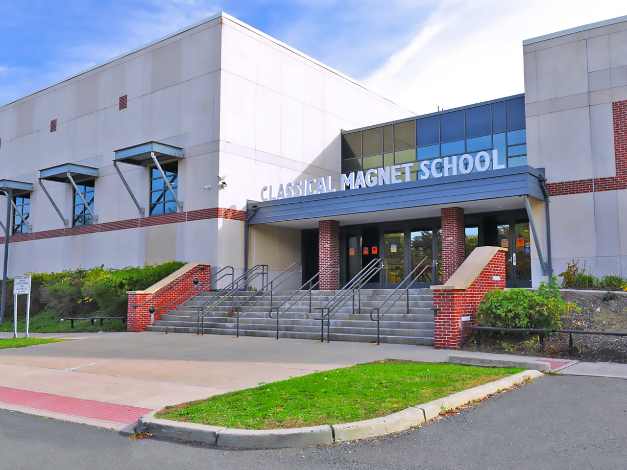 Home Classical Magnet School