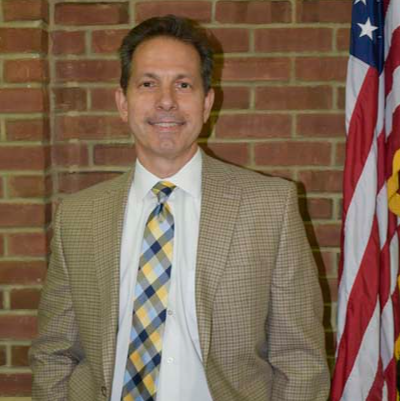 Board Members | Garden City Public Schools