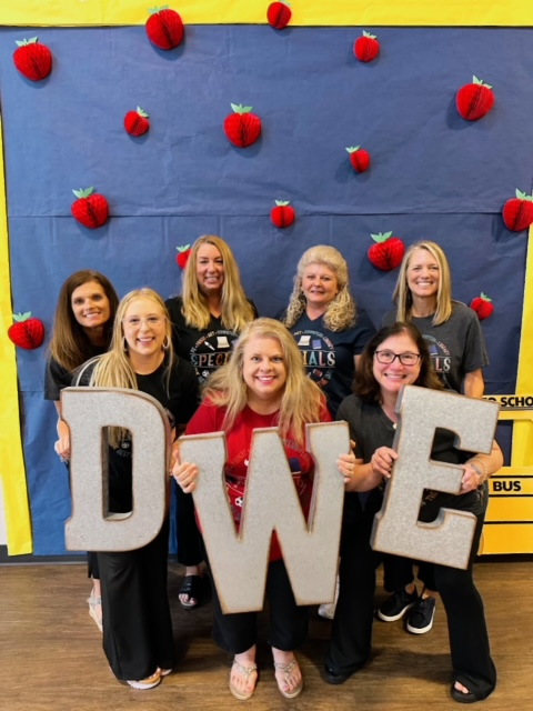 Specials | Deerwood Elementary School