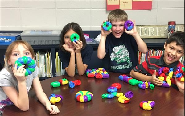 Library | Elm Grove Elementary School