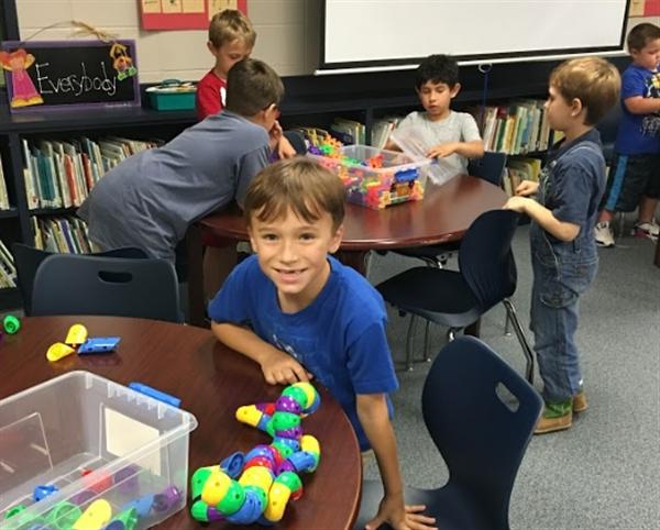 Library | Elm Grove Elementary School
