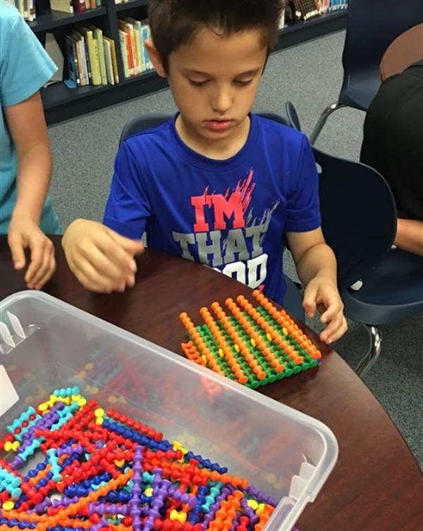 Library | Elm Grove Elementary School
