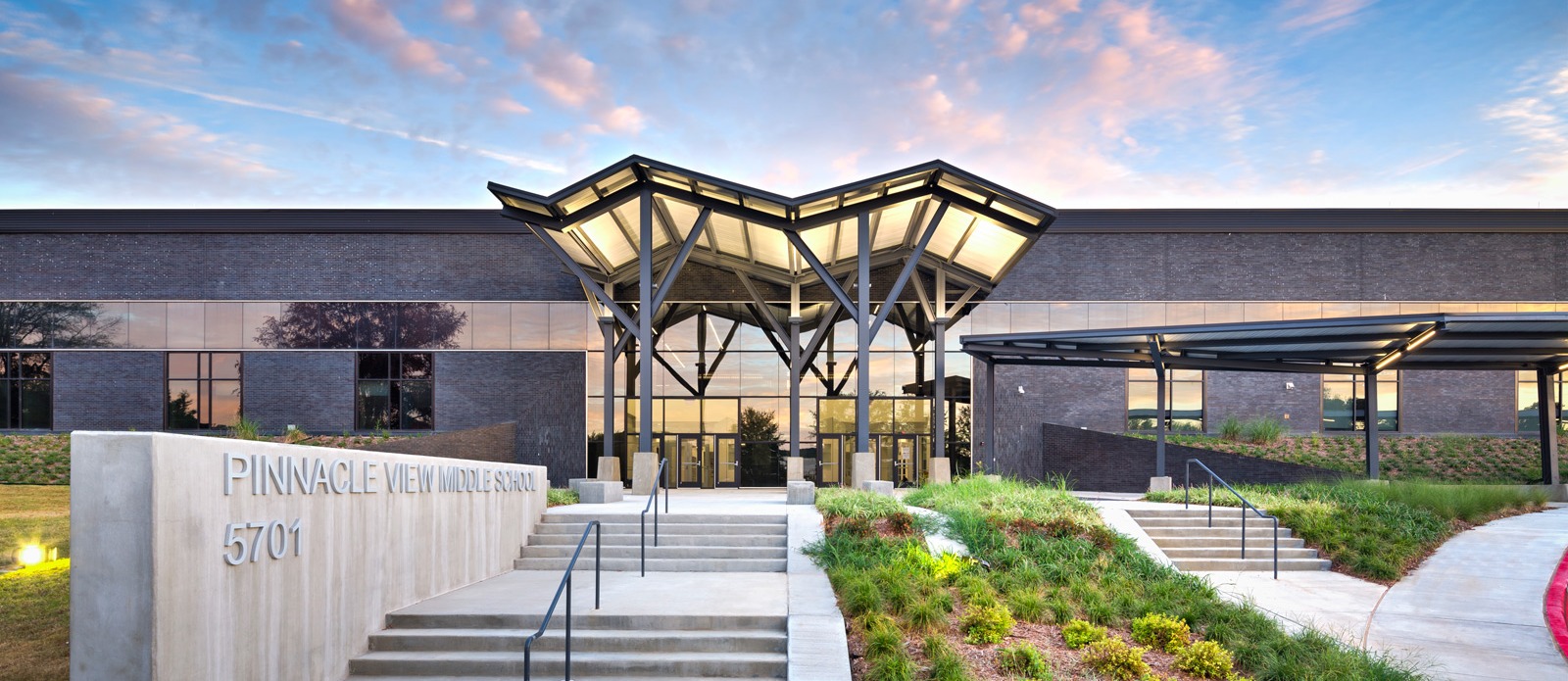 Home | Pinnacle View Middle School