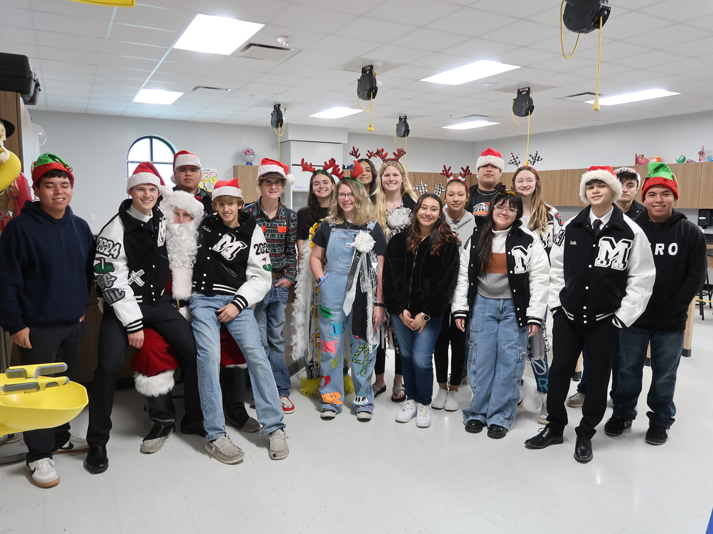 Home | Moulton High School