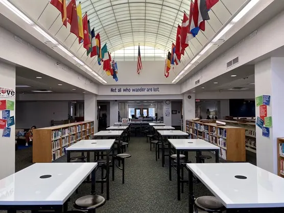 Library | Chillicothe Middle School