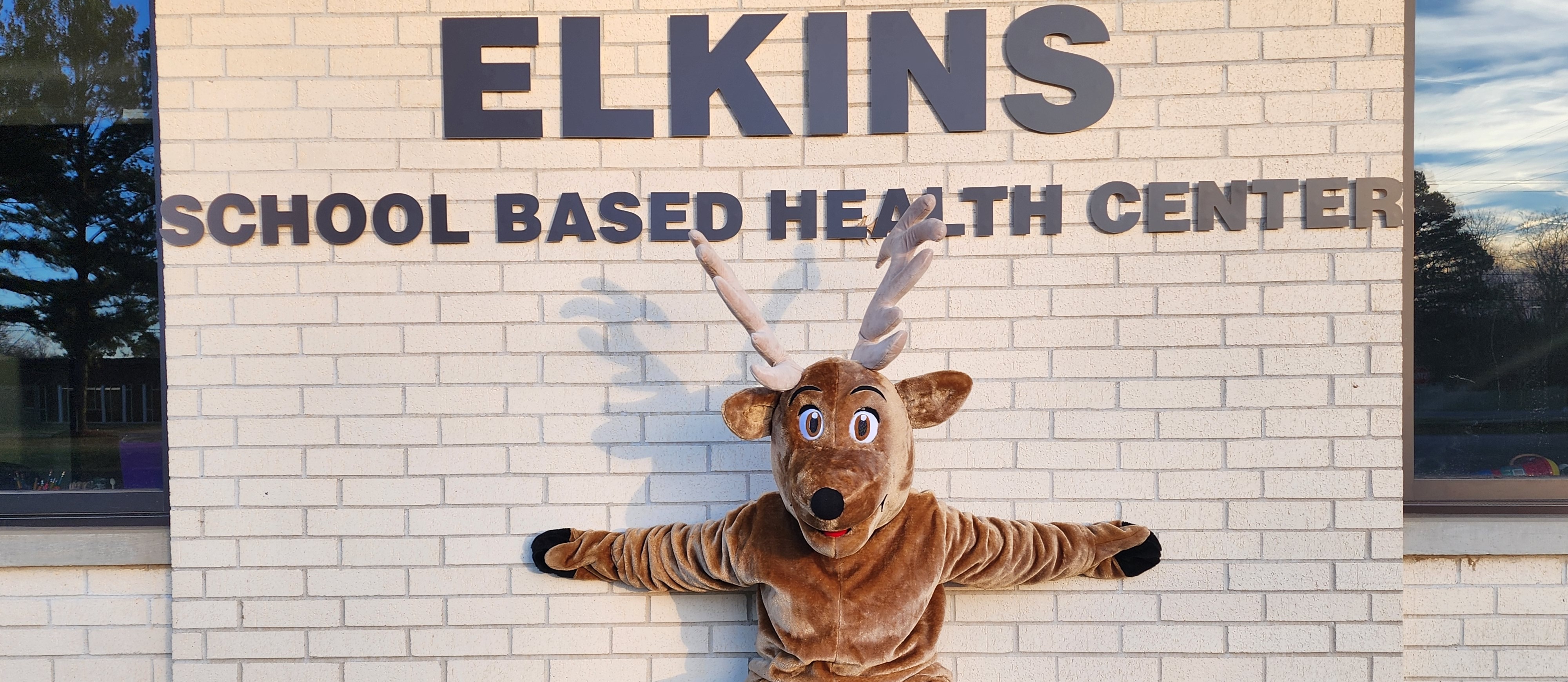 Elkins High School Logo