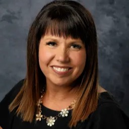 About Us | Davis Connect 7-12