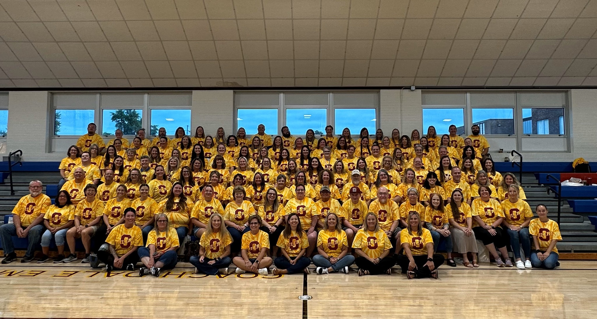 Home | Wood River-Hartford School District