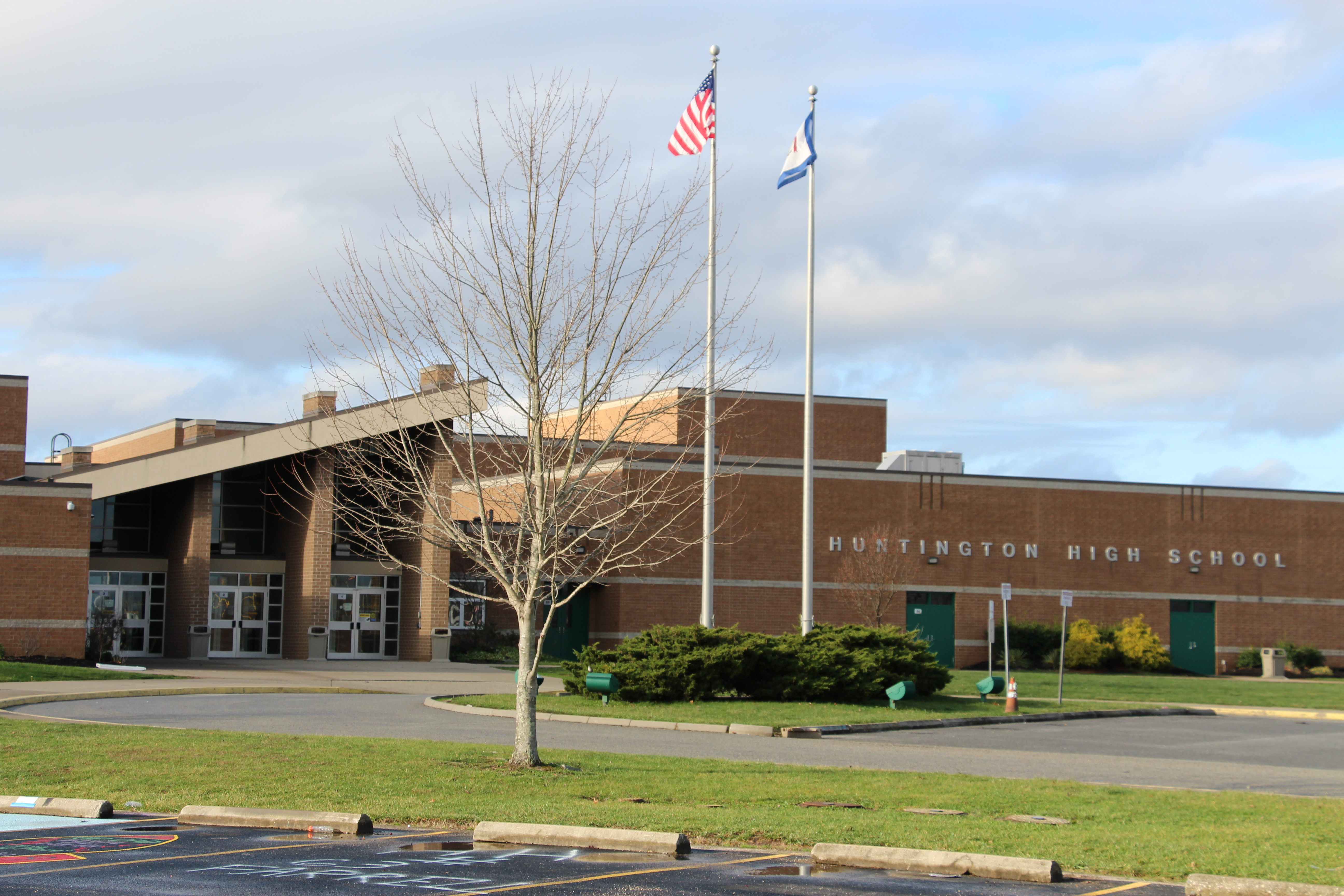 Huntington High School | Home