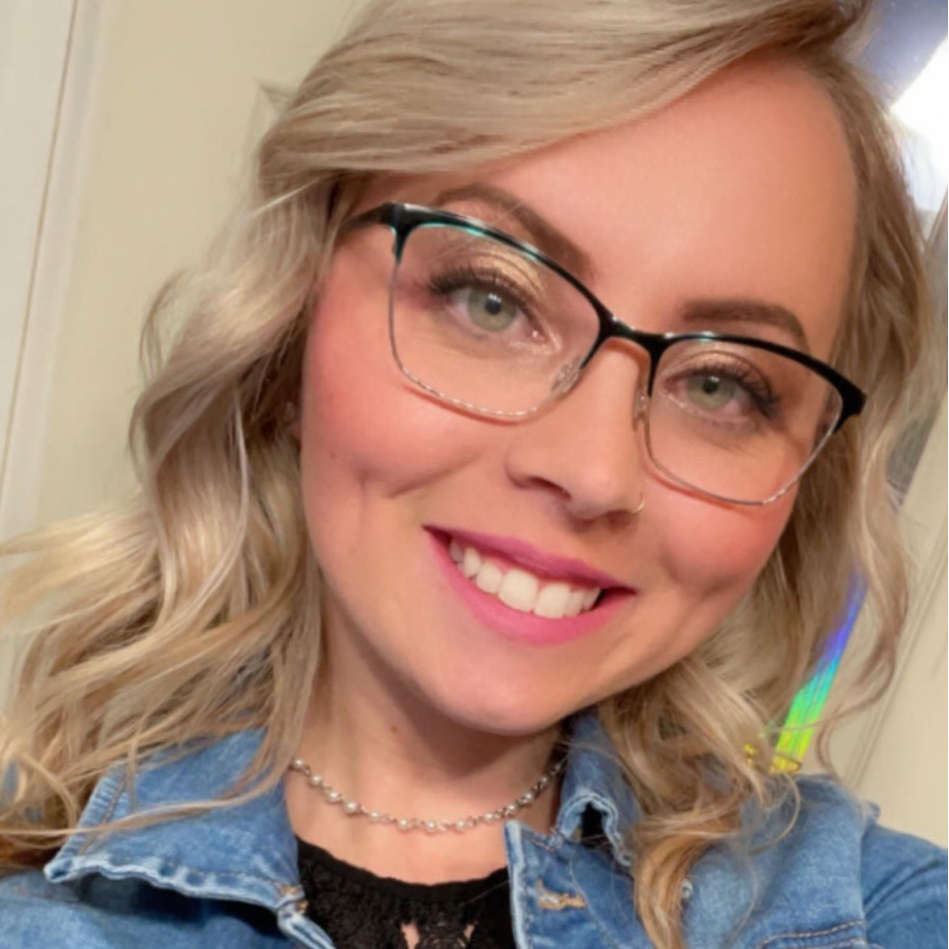 Alex Lenhart's Instagram, Twitter & Facebook on IDCrawl