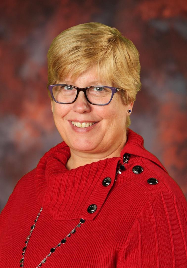 MEET THE STAFF | London Middle School