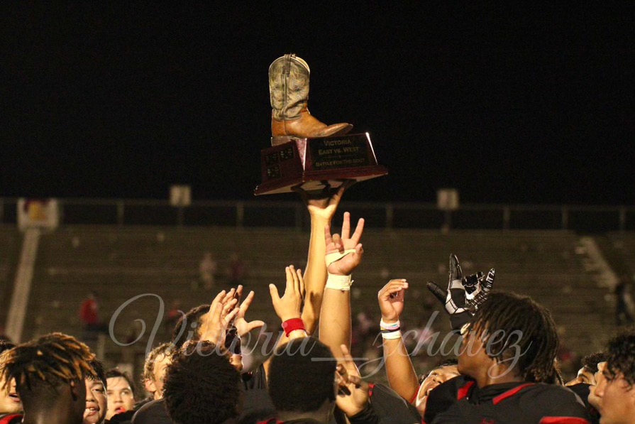 Football | Victoria West High School