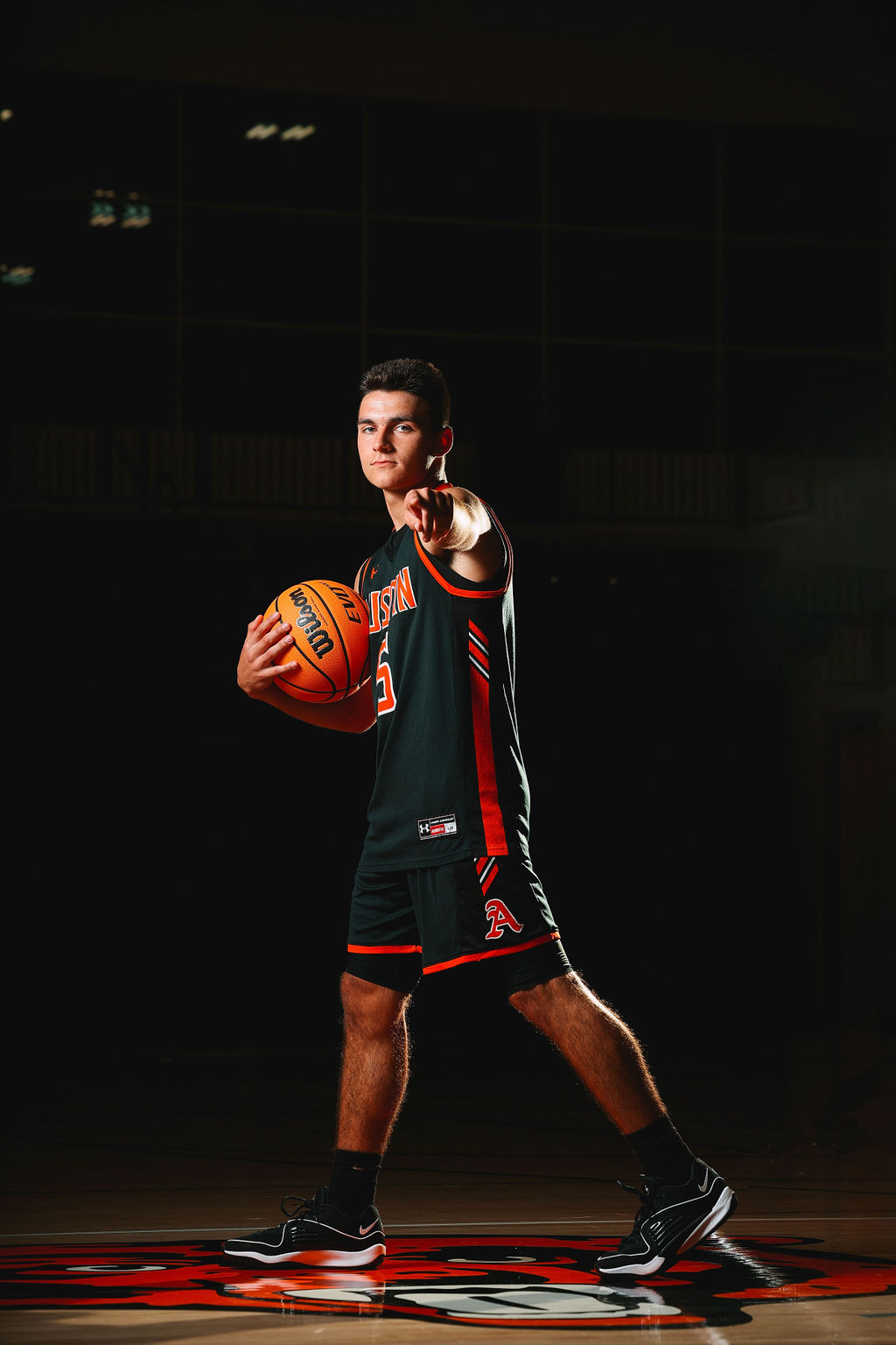 Basketball - Boys | Austin High School