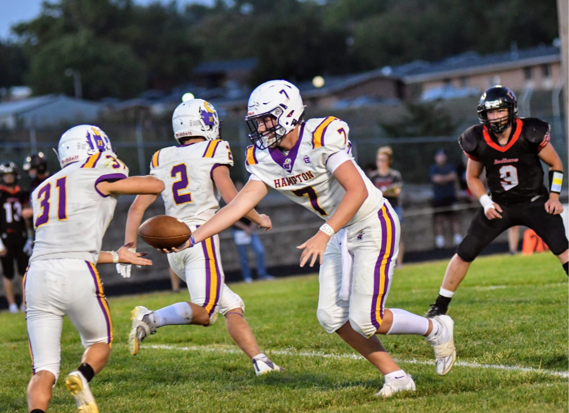 Football | HAMPTON PUBLIC SCHOOL